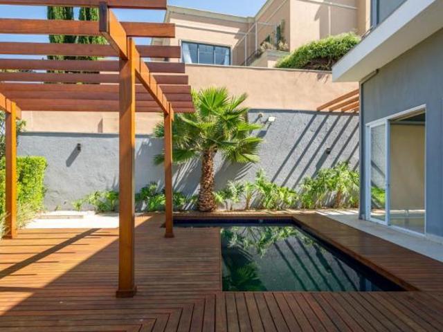 Casa no condomínio Residencial Parque dos Alecrins para venda e locação com 3 quartos, sendo 3 suíte
