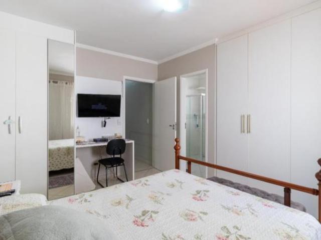 Casa no condomínio Residencial Recanto dos Pássaros para venda com 3 quartos, sendo 3 suítes, 220m²