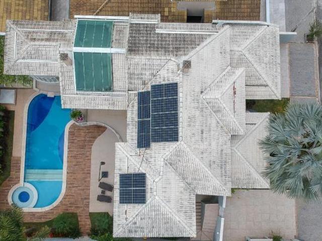 Casa no condomínio Residencial Villa Borghese para venda com 3 quartos, sendo 3 suítes, 379m²