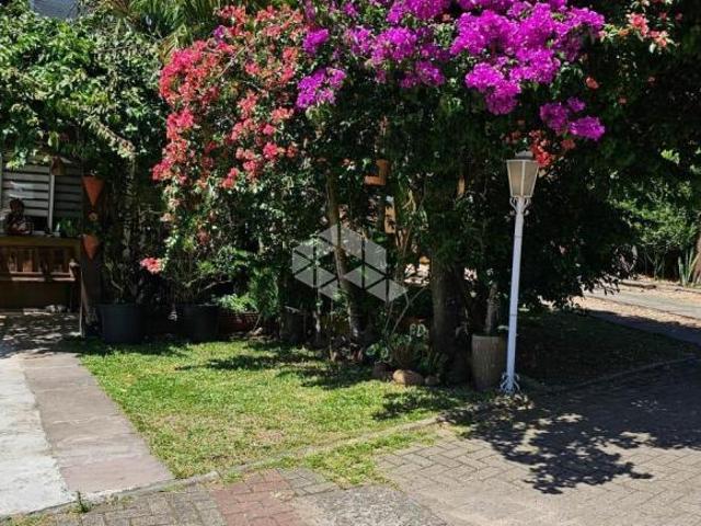 Casa no Condomínio Residencial Village IV