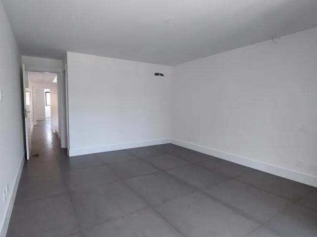 Casa no condomínio Rio Mar / 4 suítes na Barra da Tijuca