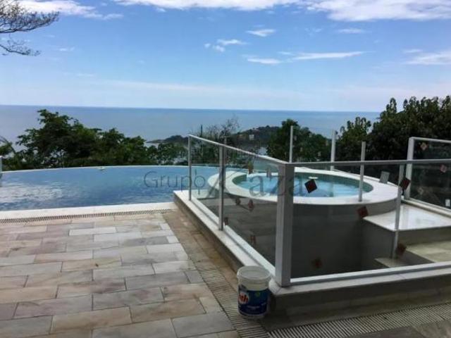 Casa no Condomínio Taguaiba Guarujá 4 Dormitórios 1.000m²