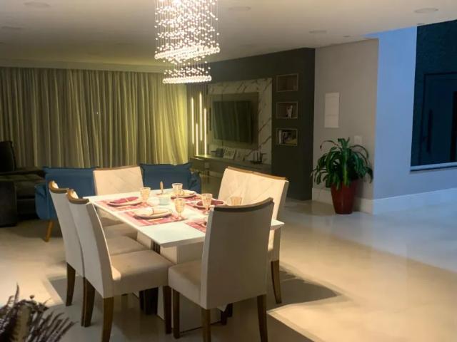 Casa no condomínio tem 350 m2 com 3 suites em Cond. Capital Ville Jundiaí SP
