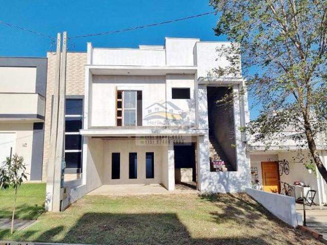 Casa no Condomínio Terras De São Francisco