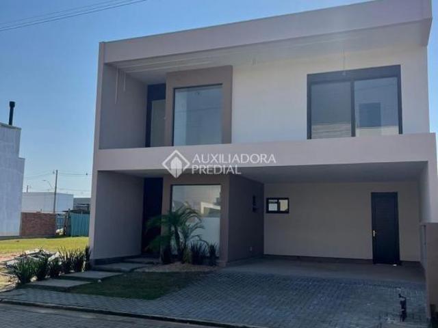 Casa no condominio Veredas Stell Frame