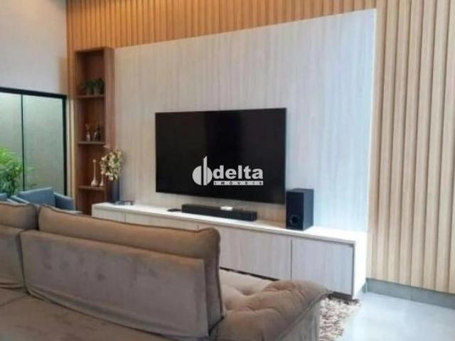 Casa no condomínio Victoria disponível para venda em Uberlândia MG