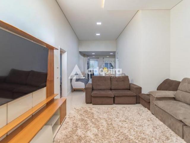 Casa no condomínio Vila Toscana contendo 3 suítes