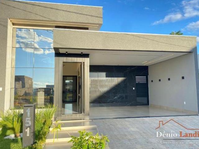 Casa no condomínio Vila Segura