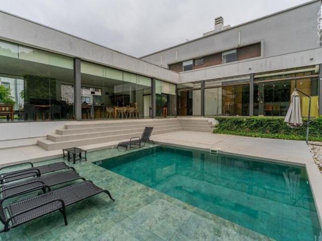 Casa no Condominio Village Wolf, 04 Suítes, 06 Vagas, Piscina, São João, Curitiba