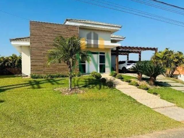 Casa no condomínio Village a Serra em Araçoiaba da Serra, Sp