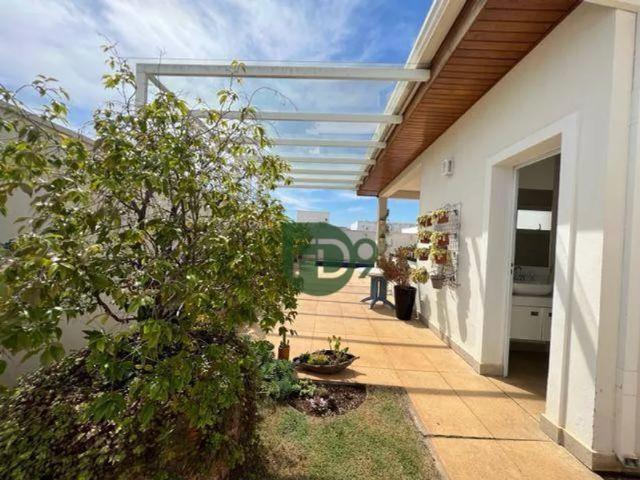 Casa no Condomínio Villagio em Americana