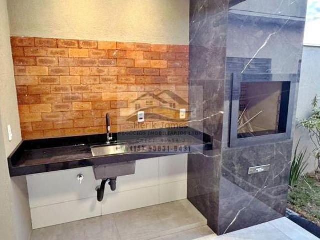 Casa no Condomínio Villagio Wanel
