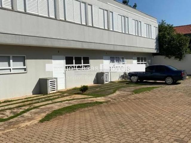 Casa no condomínio Villagio Ville