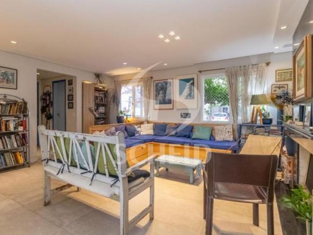Casa no condomínio Villas de São Francisco IX venda 3 quartos, 3 suítes, 330m²3 vagas