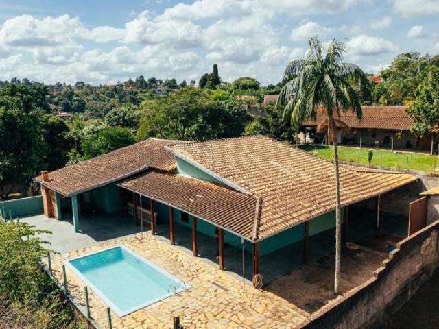 Casa no condomínio Ville Saint James II para venda com 3 quartos, sendo 3 suítes, 350m²