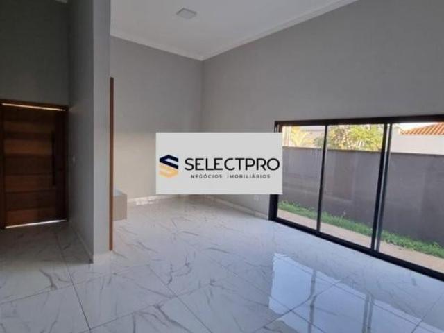 Casa no Condomínio Vista Bela | 3 suítes | 4 vagas