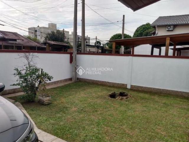 Casa no de 2 dormitórios no bairro Santa fé em Grvataí