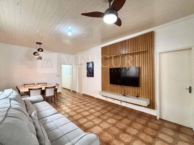 Casa no Guarujá, Enseada, 4 Quartos, Sendo 2 Suítes, Piscina com Cascata e Churrasqueira Mercuri I