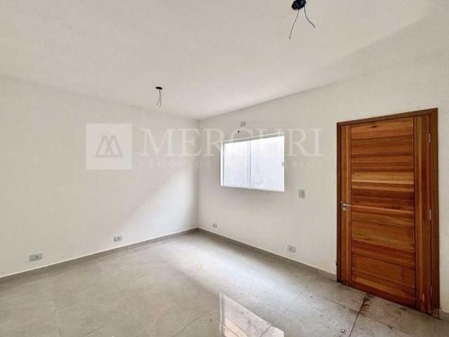 Casa no Guarujá, Ferry Boat, 2 Quartos, Sendo 1 Suíte Mercuri Imóveis Imobiliária no Guarujá