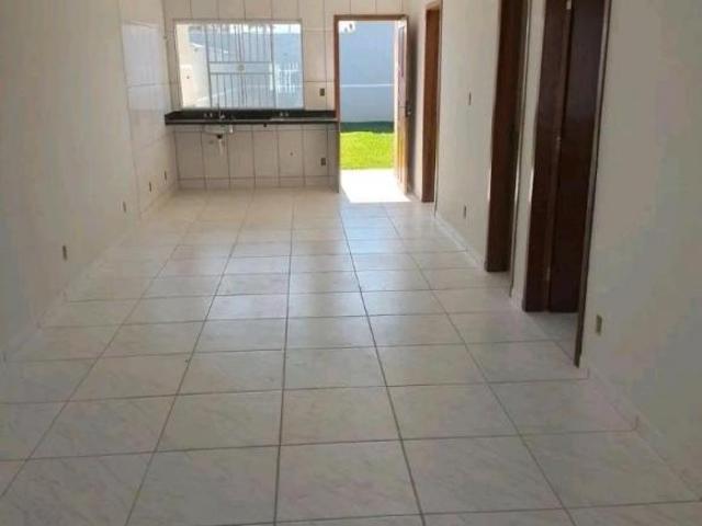 CASA NO GUARATUBA! 02 QUARTOS, SUÍTE, SALA, COZINHA, 02 VAGAS!