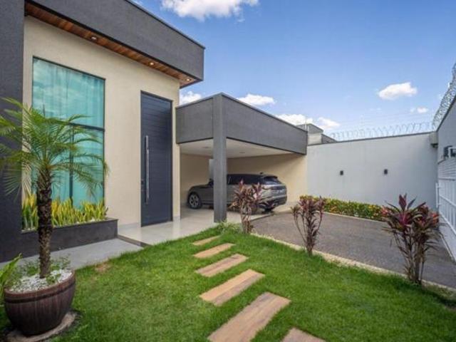 Casa no Goiânia II mobiliada porteira fechada
