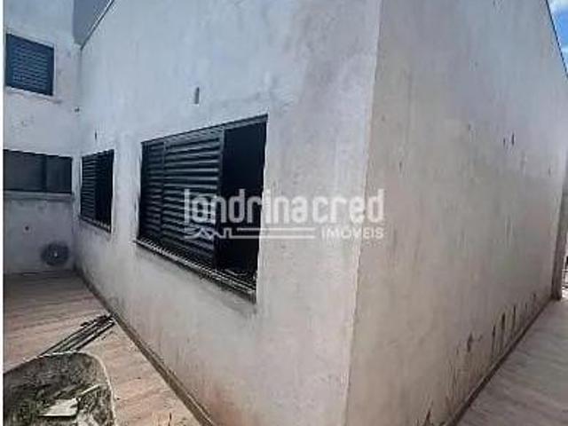 Casa no Golden Park II com 3 dormitórios, suíte, sala, cozinha, banheiro social, 2 vagas e 73,50 m²