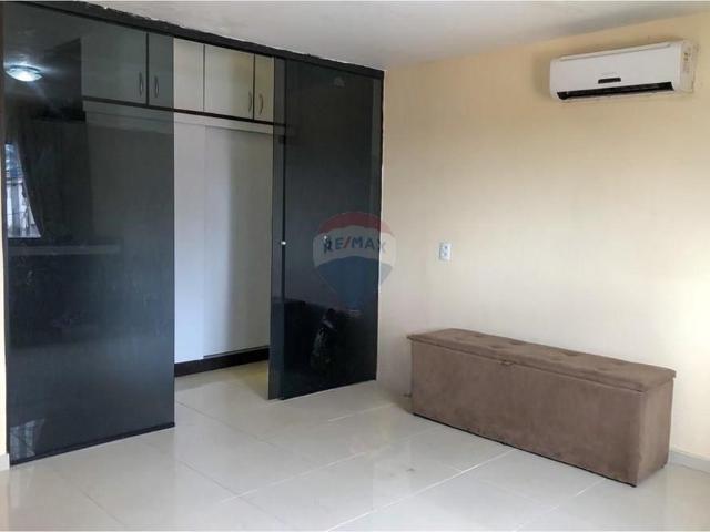 Casa no Ibura UR 2, PE, 3 Quartos, 2 Garagens