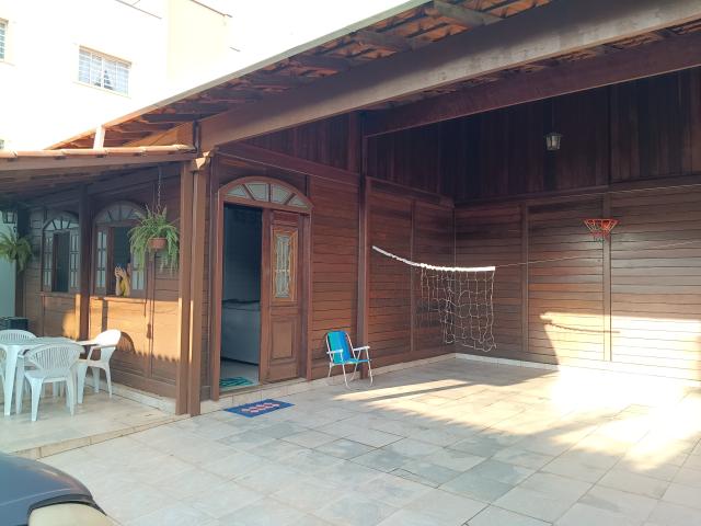 Casa no Ingá, Betim Espaçosa e Confortável