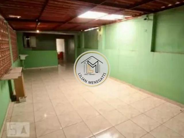 Casa no jardim caçula. Sobrado com 4 quartos. 1 vaga de garagem. Canil. Jundiai