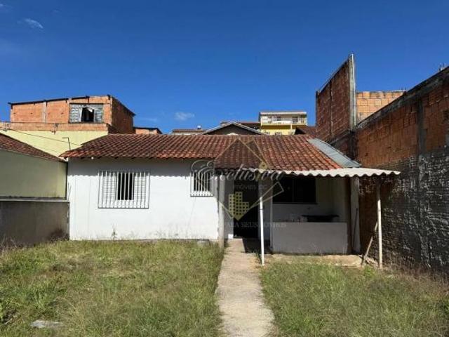 Casa no jardim Contorno