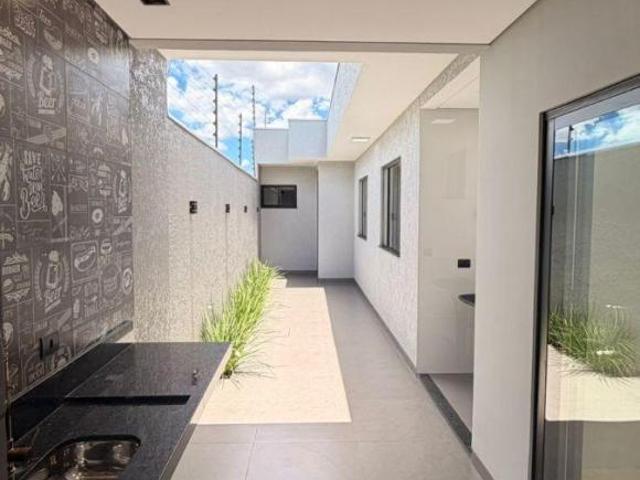 Casa no Jardim Ecovalley de alto padrão