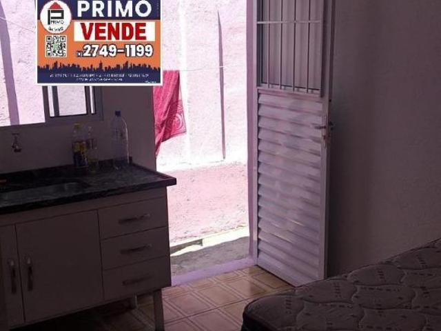 Casa no Jardim Eliane com 200m2 de terreno