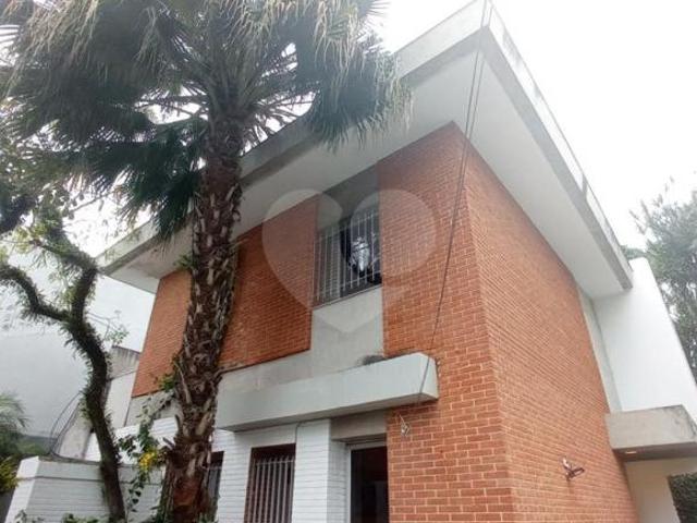 Sobrado com 3 quartos à venda em Jardim Europa SP