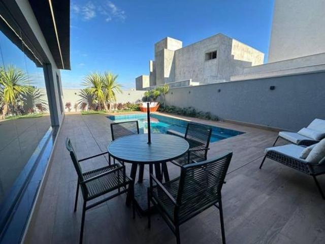 Casa no Jardim Europa Botucatu São Paulo em condomínio fechado alto padrão