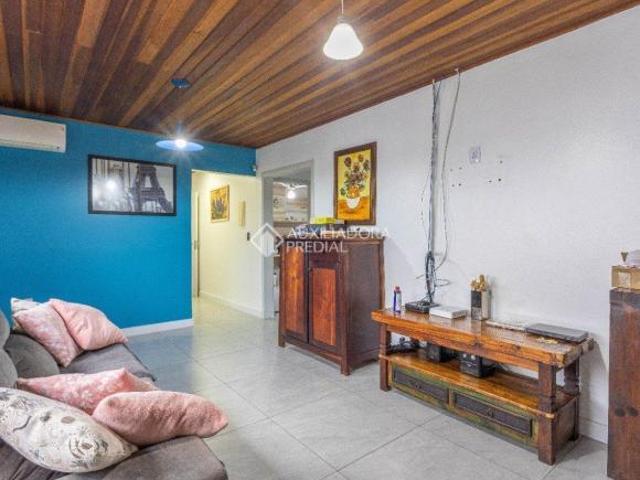 Casa no Jardim Itu Sabará com 160m² de área privativa, 3 dormitórios/quartos, 2 suítes, amplo pátio