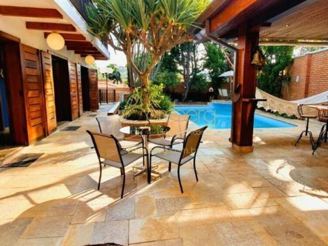 Casa no Jardim Leonor com 5 dormitórios e 4 vagas