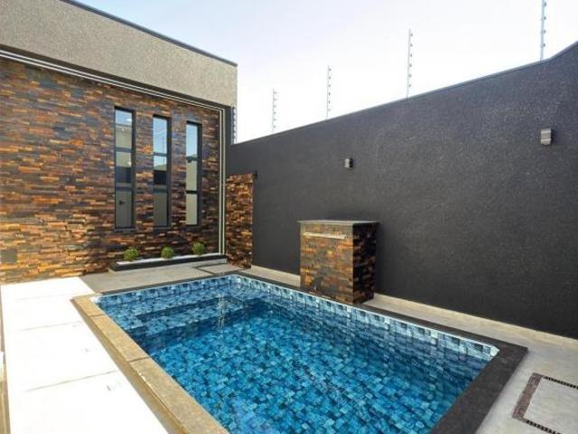 Casa no Jardim Natal por R$ 890.000,00