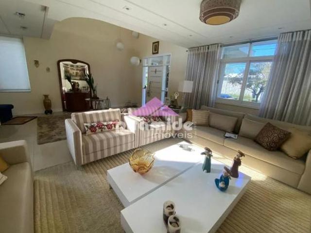Casa no Jardim Paraíba no Condomínio Residencial Terras de Santa Clara em Jacareí