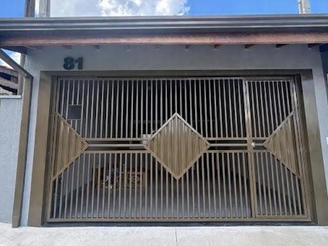 Casa No Jardim Pau Preto com 3 dormitórios à venda, 114 m² por R$ 829.000.000 Vila Nossa Senhora
