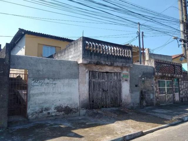 Casa no Jardim Santista com Terreno de 305,00m2