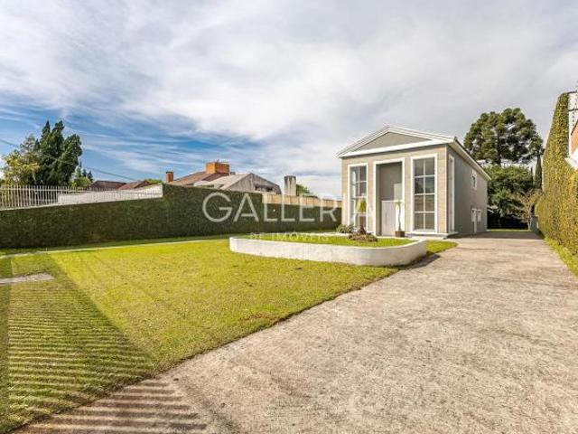 Casa no Jardim Social | 333,92 m² construídos em terreno de 1.128 m²