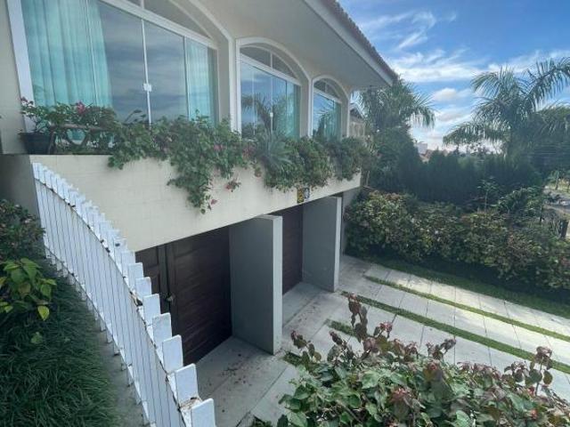 Casa no Jardim Social, 355 m², terreno com 600 m², 4 quartos, 2 suítes, 3 vagas
