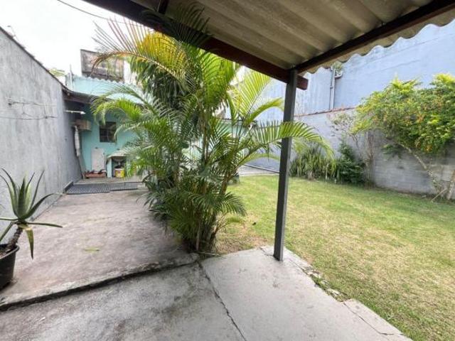 CASA NO JD SÃO FERNANDO ITANHAÉM LADO PRAIA 1.200 METROS DO MAR