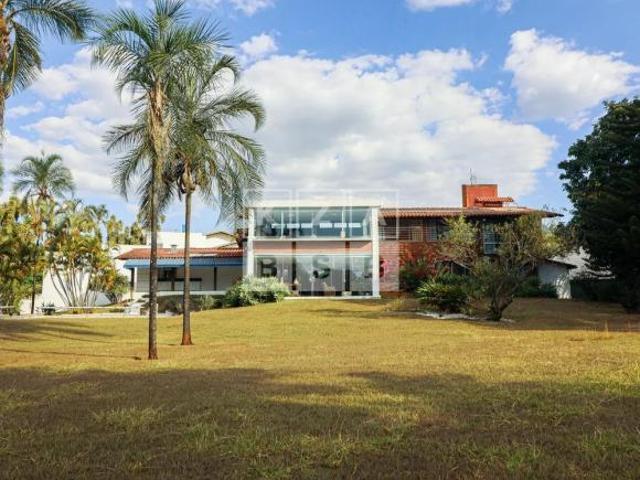 Casa no Lago Sul! Casa Colonial Reformada Ponta Seca Projeto Paulo Zimbres QI 19