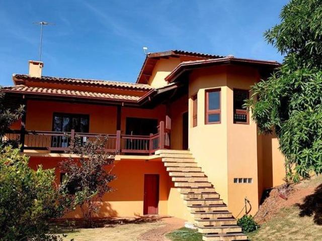 Casa no Loteamento de alto padrão Jardim da Palmeiras