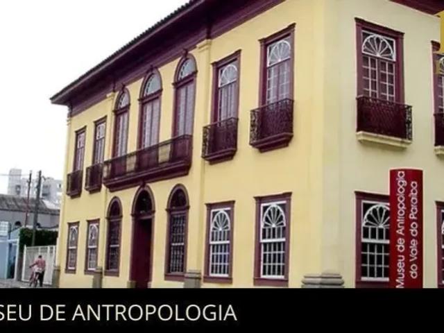 Casa no Loteamento Villa Branca/ Jacareí