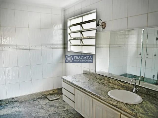 Casa à venda com vista para o Pacaembu com 460 m² 4 quartos e 5 vagas