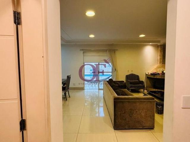 Casa no Paineiras da Malota com 4 Dormitórios e Piscina Aquecida – Jundiaí/SP