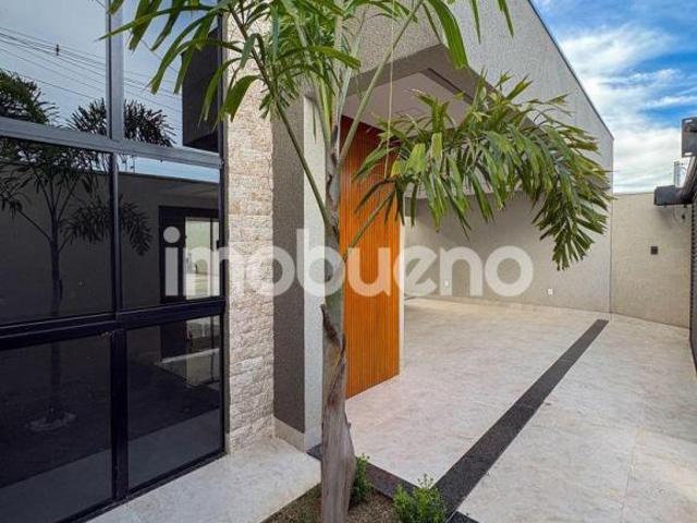 Casa no Parque serrano, 4 quartos, 1 suíte, 200m²