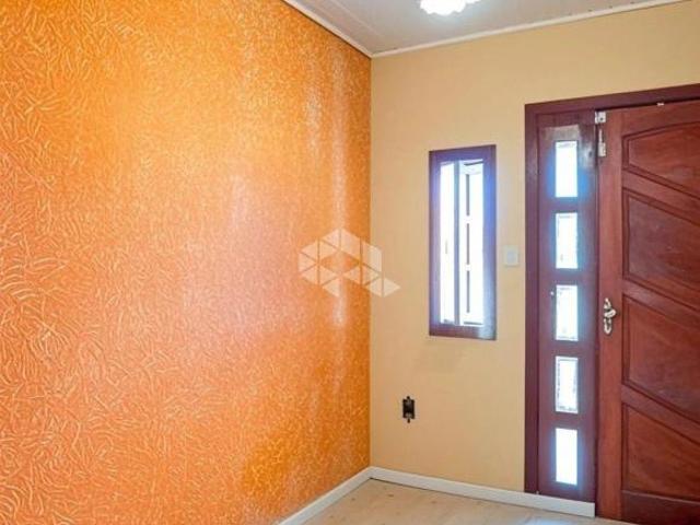 CASA NO PARTENON 185M², 2 QUARTOS, 2 VAGAS